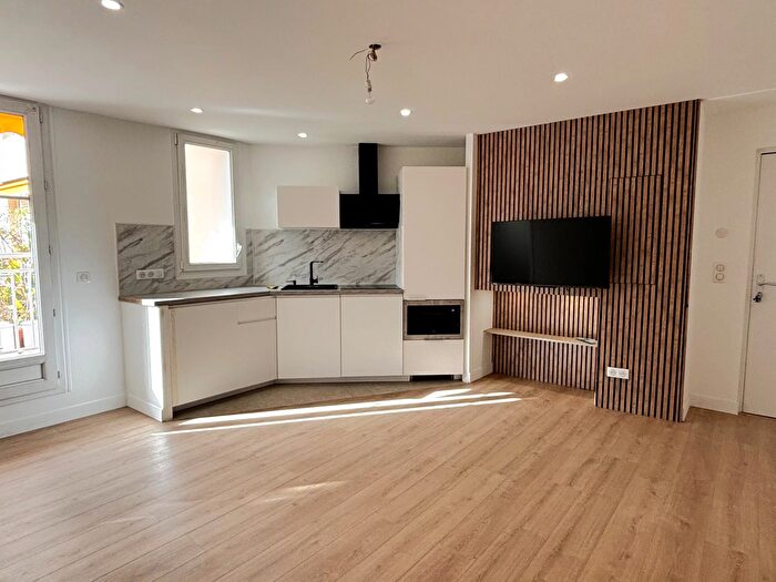 Appartement à vendre - Antibes, Coeur de ville - 2 pièces - 1 chambre