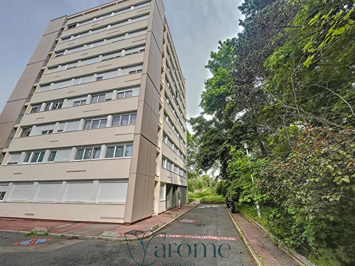 Appartement à vendre - Lyon e , La Duchère - 3 pièces - 2 chambres