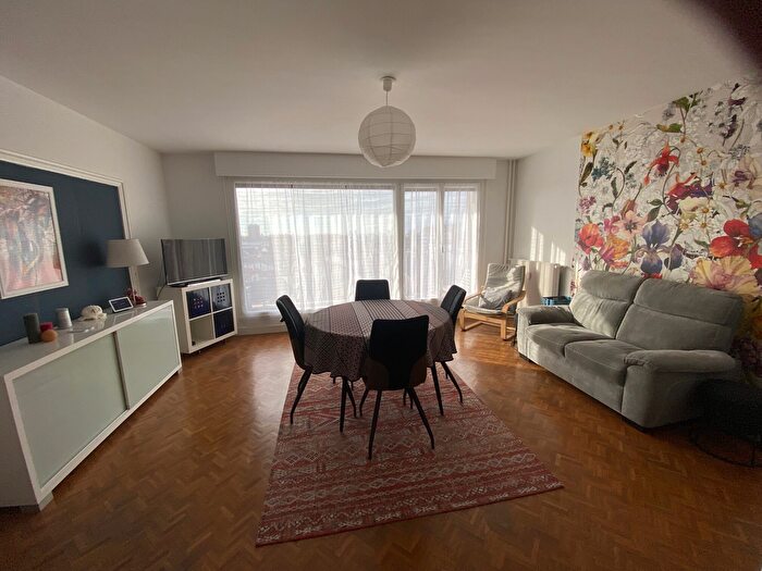 Appartement à vendre - Drancy, Le Petit Drancy - 3 pièces - 2 chambres