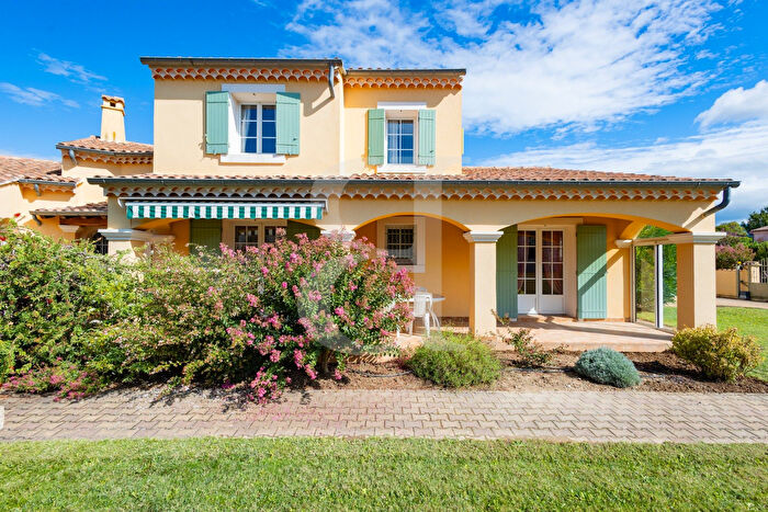 Maison à vendre - Valréas - 4 pièces - 3 chambres