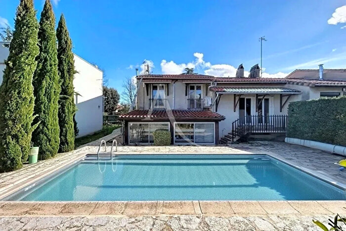 Maison à vendre - Castelginest - 8 pièces - 5 chambres