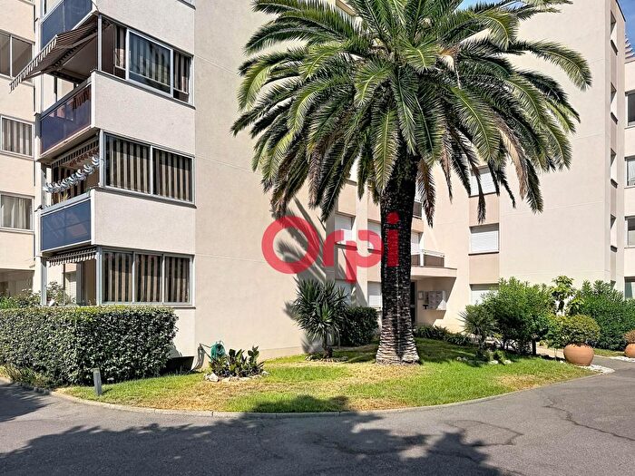 Appartement 2 pièces à vendre à Sainte-Maxime, Centre-ville, Pléiades