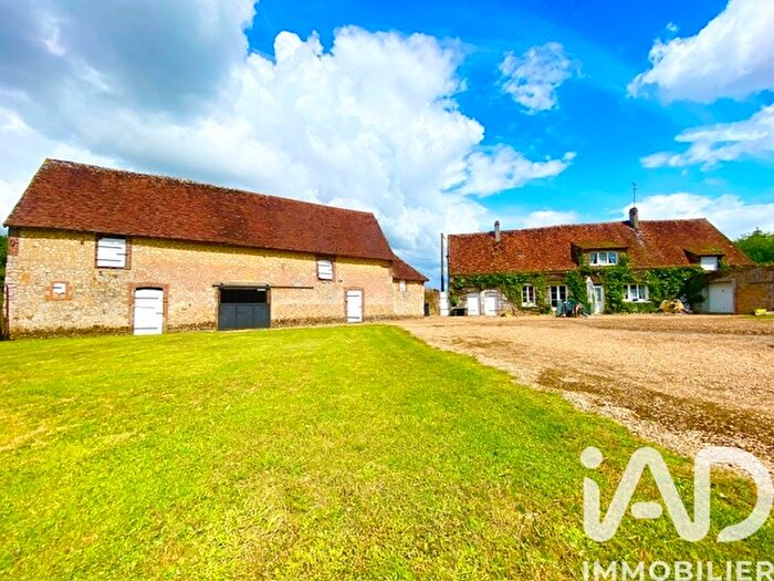 Maison 4 pièces à Saint-Victor-de-Buthon, à vendre