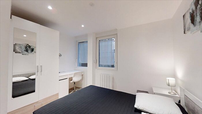 Appartement à louer - Centre, Chapelle des Buis, Besançon - 1 pièce