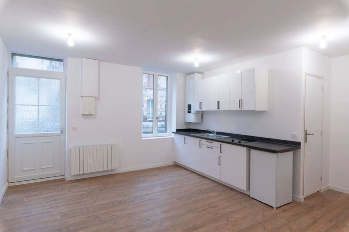 Bourg Sud, Ouistreham : Appartement 1 pièce à louer
