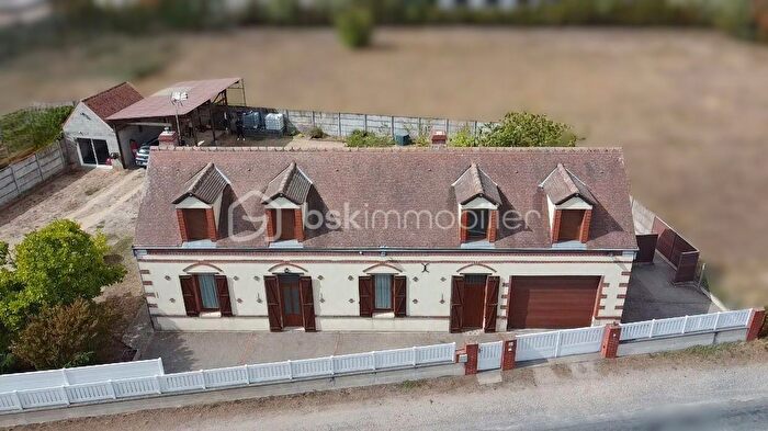 Saint-Aignan-des-Gués : Maison 6 pièces à vendre
