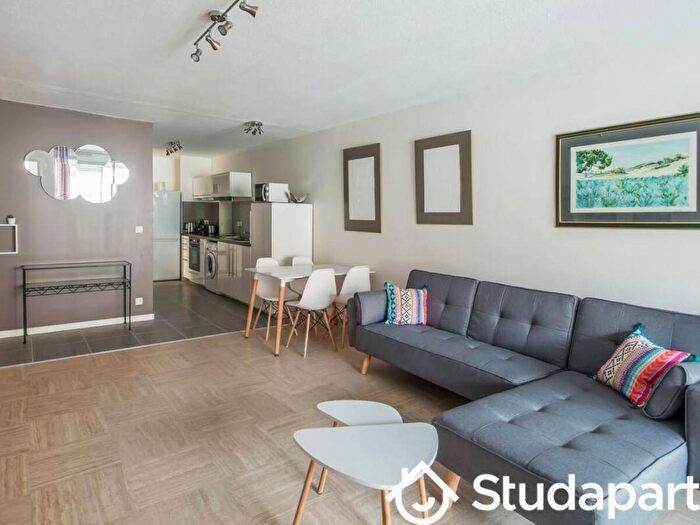 Appartement à louer - Gares, Montpellier - 1 pièce - 2 chambres