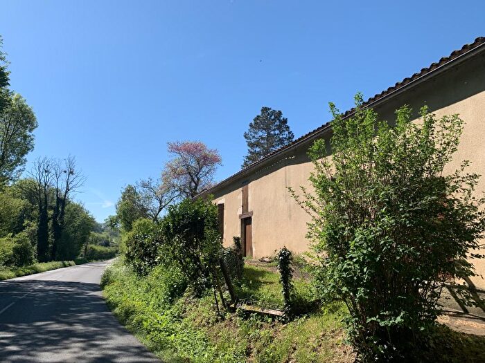 Maison 5 pièces à Sainte-Radegonde, à vendre