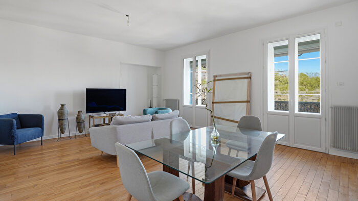 Appartement à vendre - Royat - 4 pièces - 3 chambres