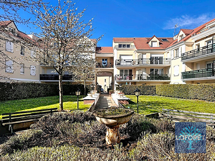 Trappes, Centre-ville, Jaurès, Gare : Appartement 3 pièces à louer