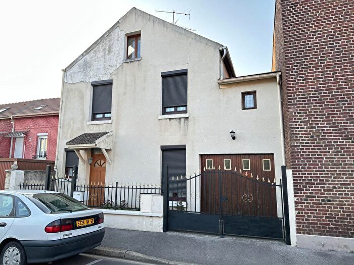 Maison à vendre - Creil, Voltaire, Gare - 4 pièces - 3 chambres