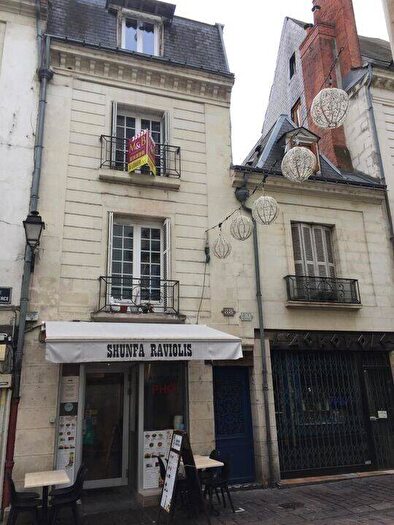 Appartement à louer - Cathédrale, Tours - 2 pièces - 1 chambre