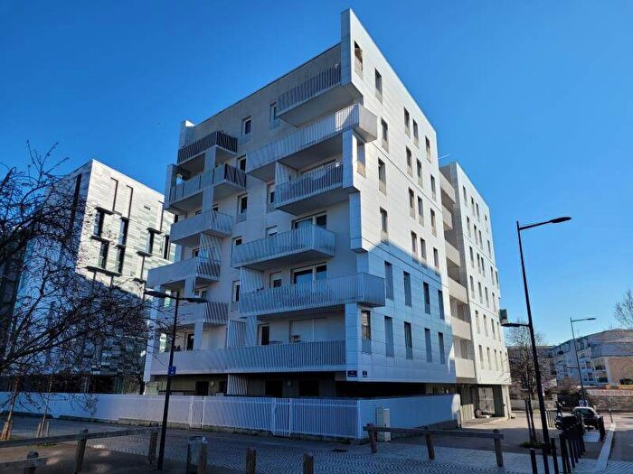 Appartement 1 pièce à louer à Brouets Gare, Mantes-la-Ville