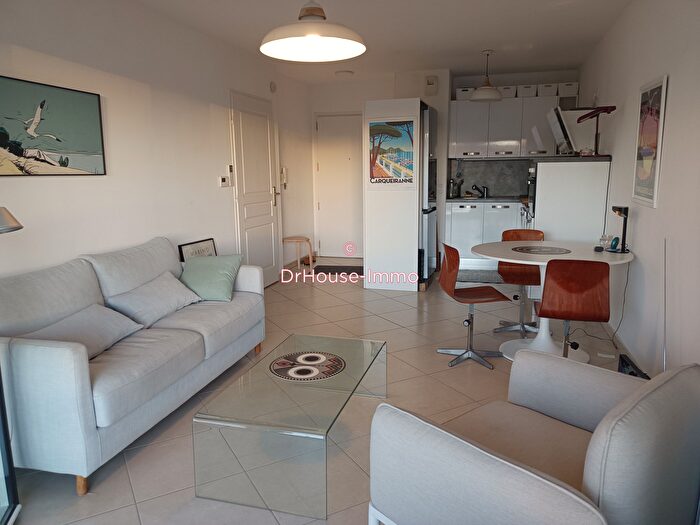 Appartement 2 pièces à Carqueiranne, à vendre