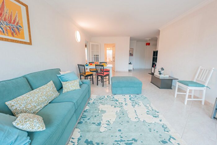 Appartement à vendre - Les Sables-dOlonne, Gare - 3 pièces - 2 chambres