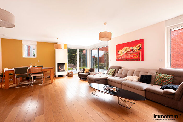 Maison à vendre - Villeneuve-dAscq - 6 pièces - 4 chambres