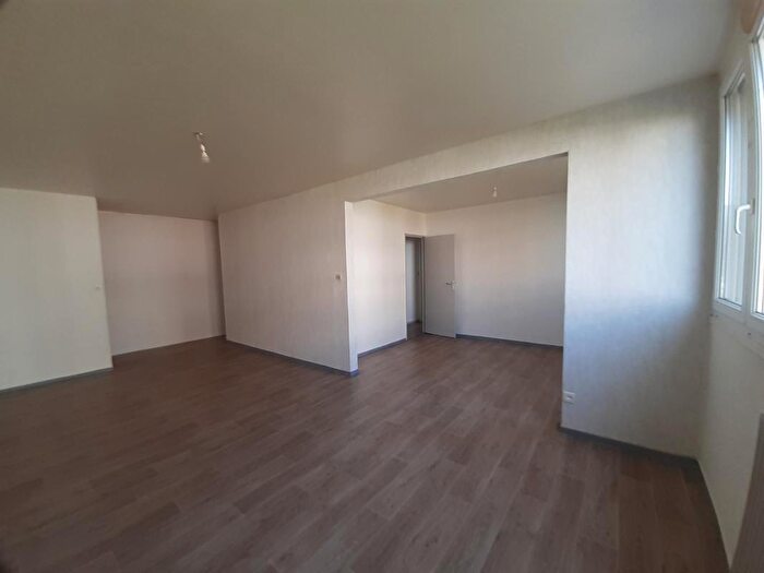 Lure - Appartement 6 pièces à louer