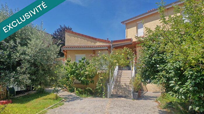 Maison à vendre - Clermont-Ferrand, Saint-Jacques - 7 pièces - 4 chambres