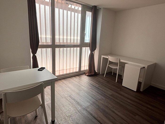 Appartement 1 pièce à Saint-Michel, Toulouse, à louer
