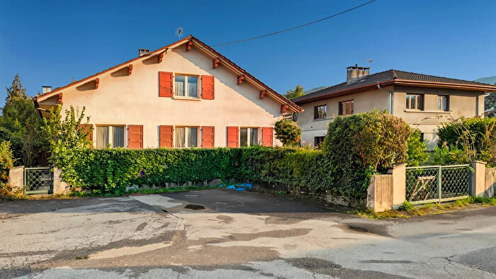 Maison à vendre - Gaillard - 7 pièces - 3 chambres