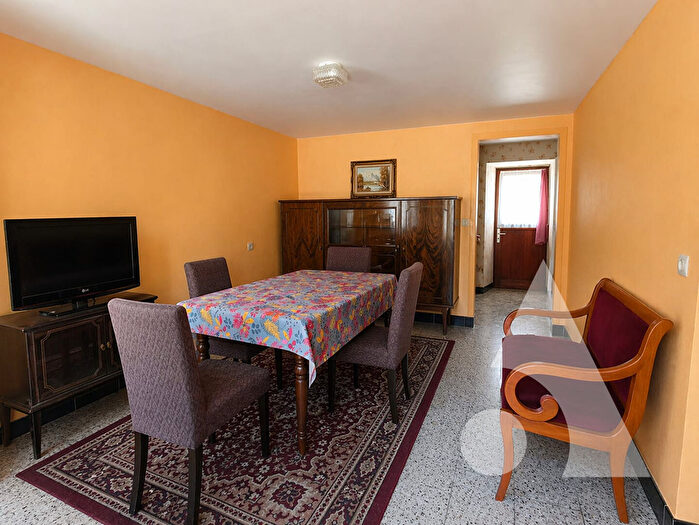 Maison 4 pièces à Orrouy, à vendre