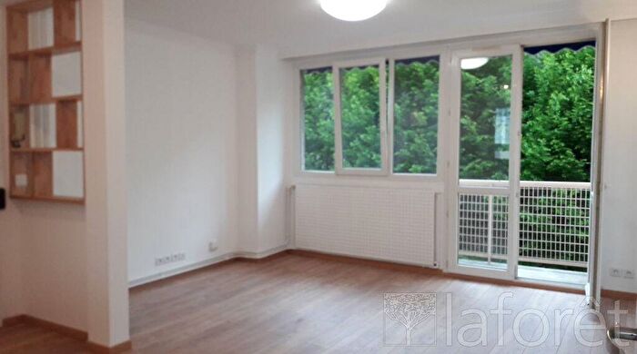 Appartement à louer - Les Closeaux-Les Martinets, Le Kremlin-Bicêtre - 4 pièces - 3 chambres