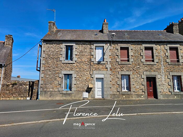 Maison 3 pièces à Ploumagoar, à vendre
