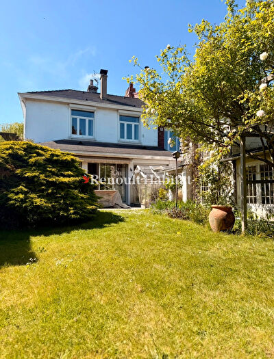 Villeneuve-dAscq, Pres, Flers Bourg, Château : Maison 5 pièces à vendre