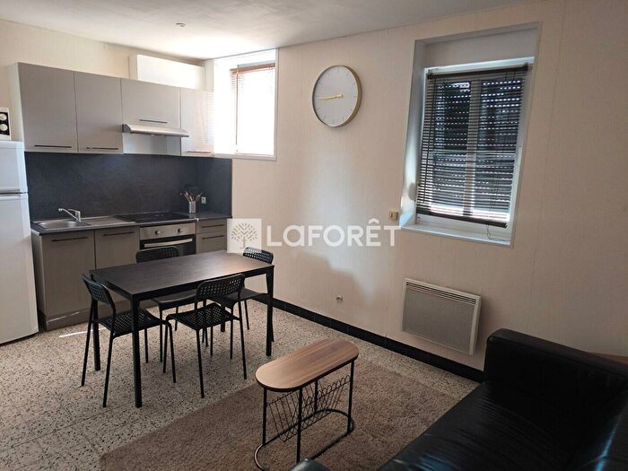Hesdin-la-Forêt : Appartement 1 pièce à louer