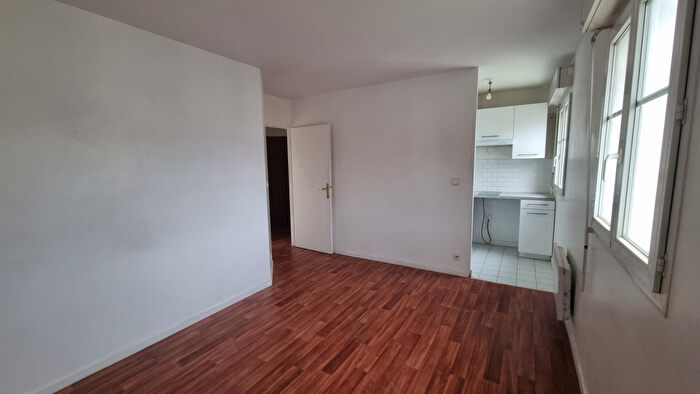 Appartement 2 pièces à louer - Carrières-sous-Poissy, Les Fleurs