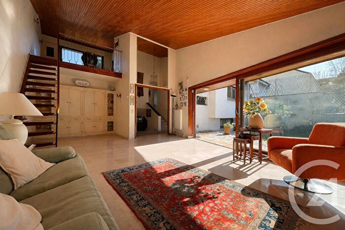 Saint-Maur-des-Fossés, Vieux-Saint-Maur : Maison 6 pièces à vendre