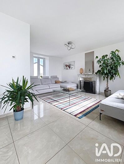 Maison 7 pièces à Pange, à louer