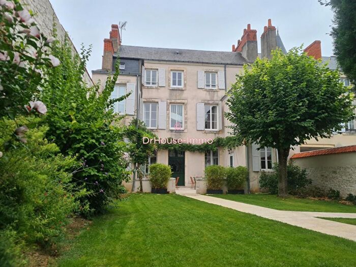 Châteauroux, Centre-ville, Les Marins - Maison 10 pièces à vendre