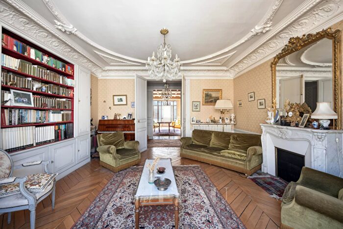 Appartement 6 pièces à Paris 6ème, Rennes, à vendre