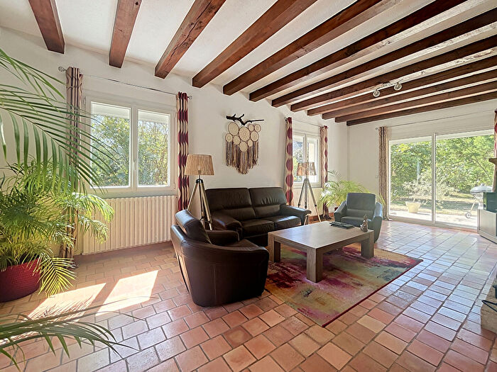 Maison 7 pièces à vendre à Sceaux-d'Anjou