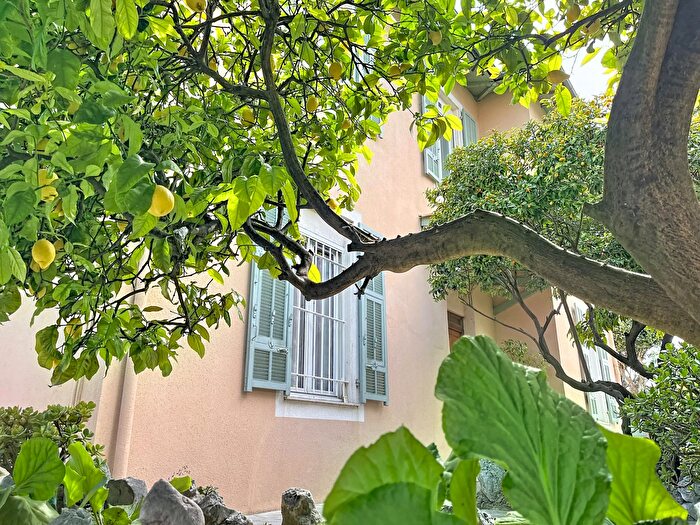 Nice, Chambrun : Maison 5 pièces à vendre