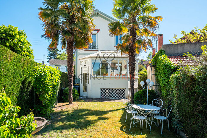 Le Vésinet : Maison 3 pièces à vendre