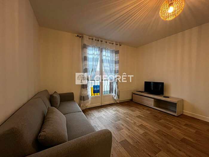 Appartement à louer - Pontault-Combault, Mairie, Rouxel - 2 pièces - 1 chambre