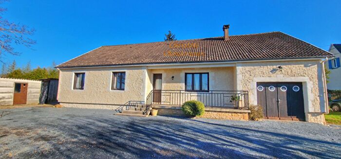 Maison 5 pièces à Terrasson-Lavilledieu, à vendre