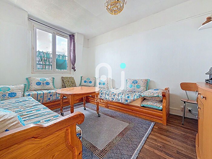 Appartement à vendre - Gennevilliers, Les Grésillons - 2 pièces - 1 chambre