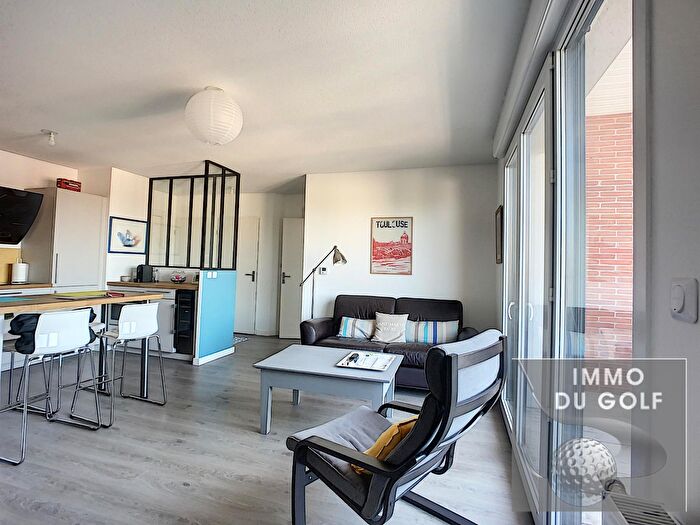 Appartement à louer - Blagnac, Centre-ville - 3 pièces - 2 chambres