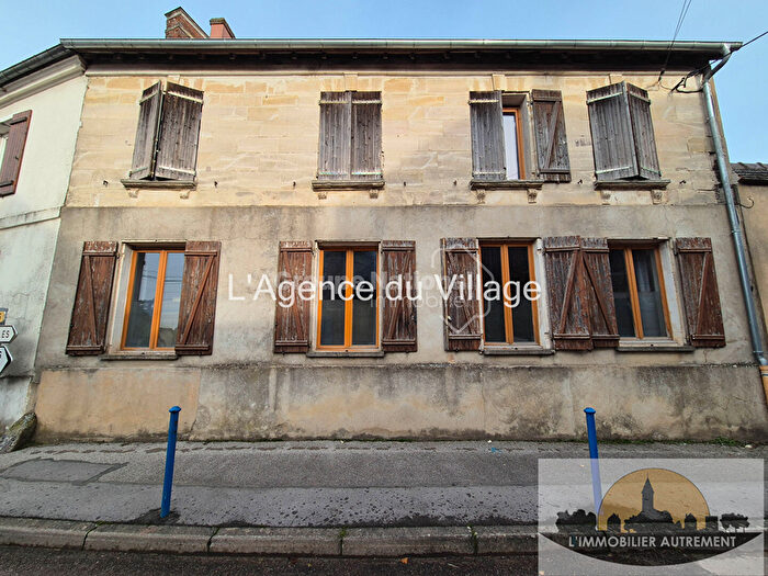 Maison à vendre - Saint-Crépin-Ibouvillers - 7 pièces - 3 chambres