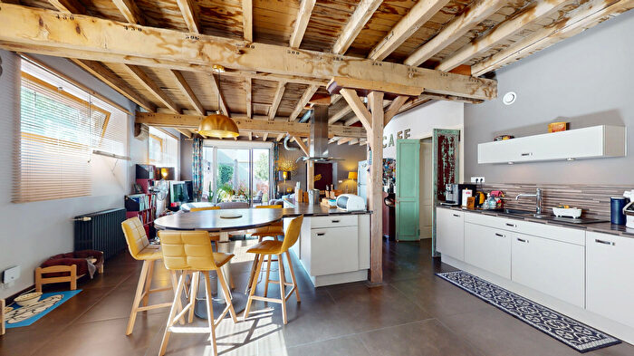 Maison à vendre - Moulins, Gare, Champins - 7 pièces - 3 chambres