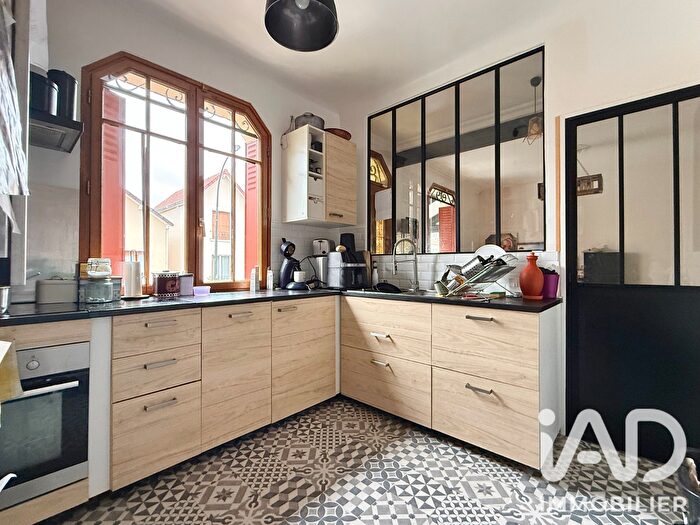 Bourg-la-Reine, Nord des pépinières : Maison 7 pièces à vendre