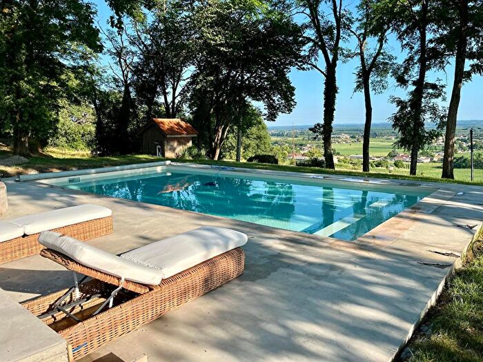 Maison à vendre - Lamothe-Landerron - 6 pièces - 4 chambres