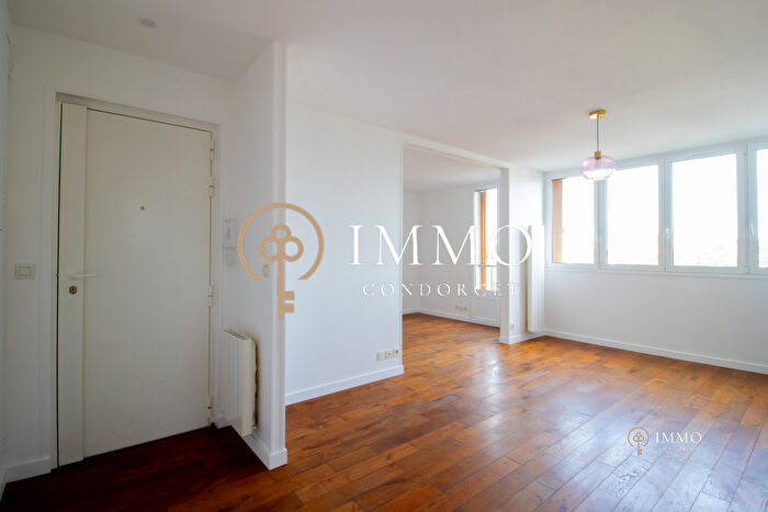 Fontenay-aux-Roses, Scarron, Sorrières : Appartement 3 pièces à louer