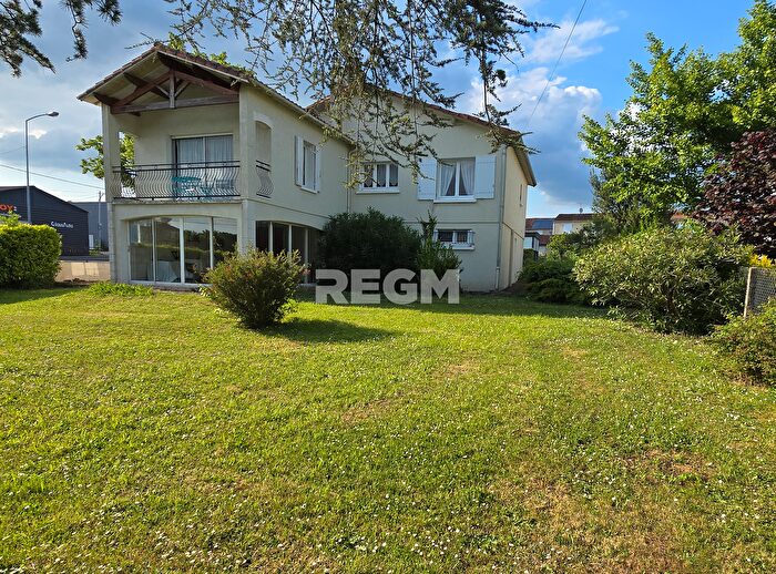 Maison à vendre - Saintes, Bellevue, La Grange, Les Boiffiers - 4 pièces - 3 chambres