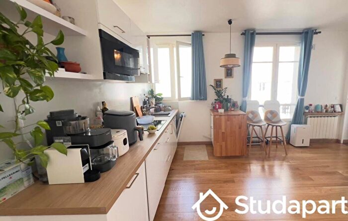 Appartement 1 pièce à louer à Eiffel, Levallois-Perret