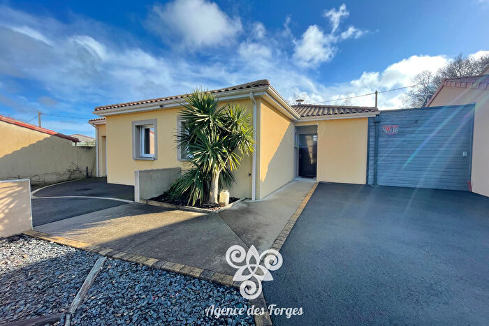 Maison à vendre - La Regrippière - 5 pièces - 3 chambres