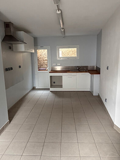 Maison à louer - Amiens, Saint-Anne, Fb Noyon - 3 pièces - 2 chambres